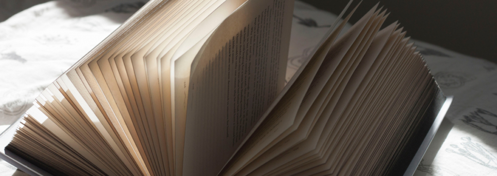 Guide to comparison in French: comparative and superlative adverbs