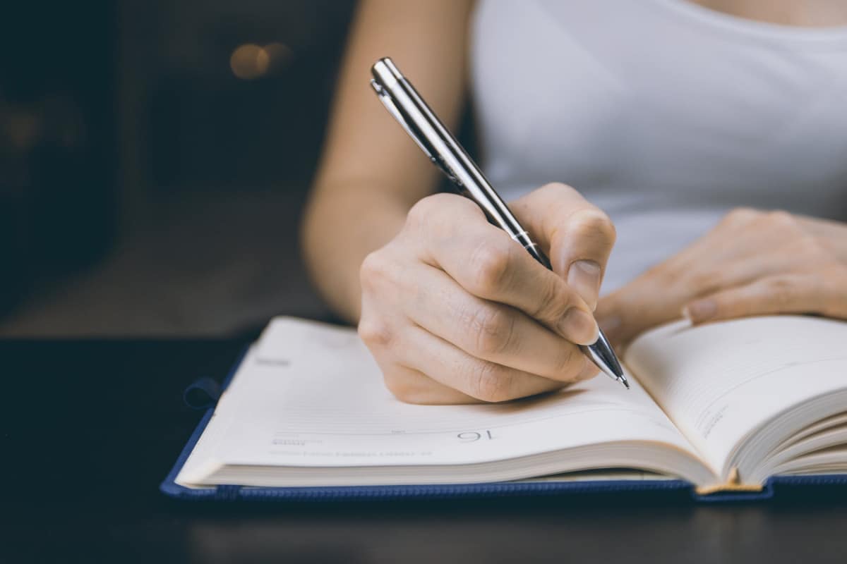 TOEFL ITP Writing section: struture, examples and tips