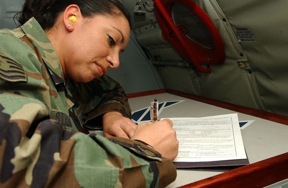 FCE speaking exam: ejemplo y ejercicios (B2 First)